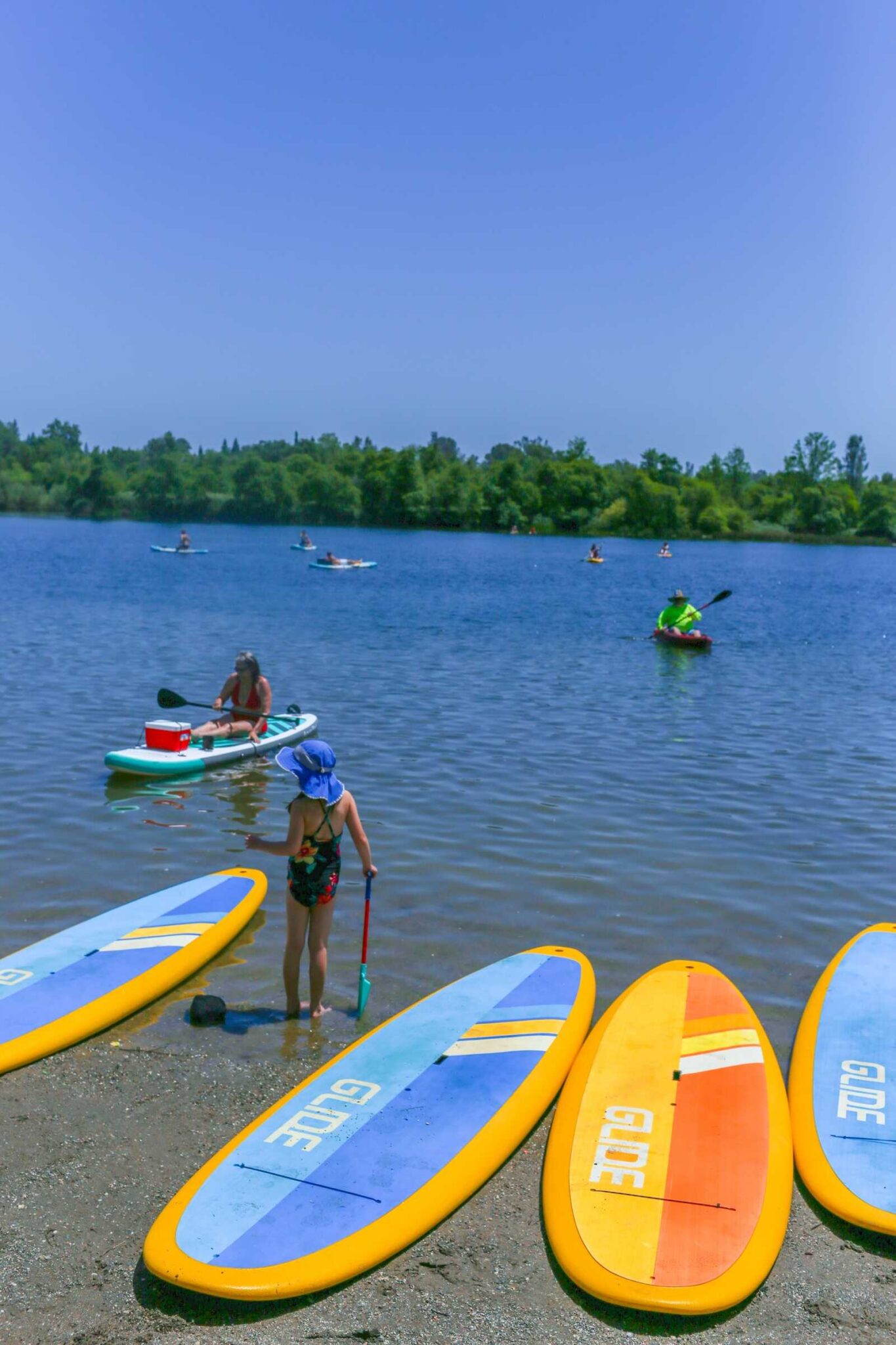 Best Kayaking and Paddleboarding Spot in Folsom - Lake Natoma at Black ...